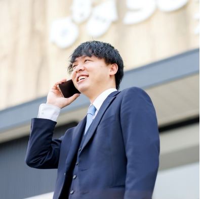 スタッフ紹介 - SUMOMIT